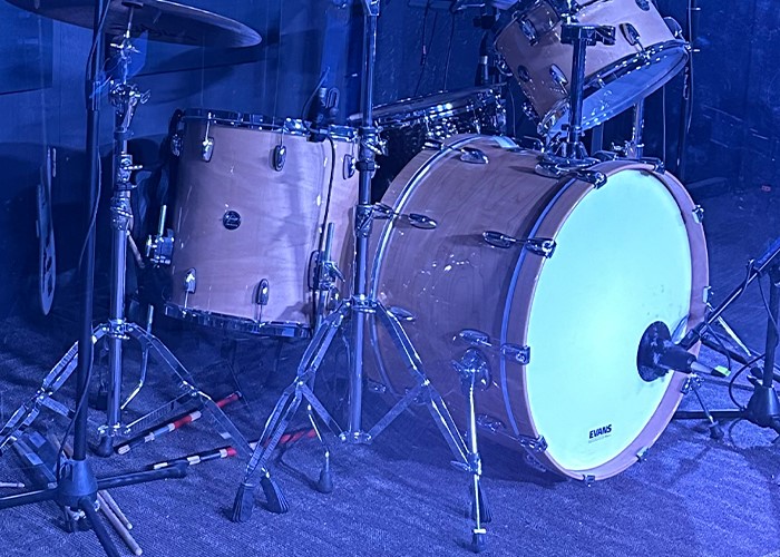 Seamless Drum Shields & Enclosures for Sound Control