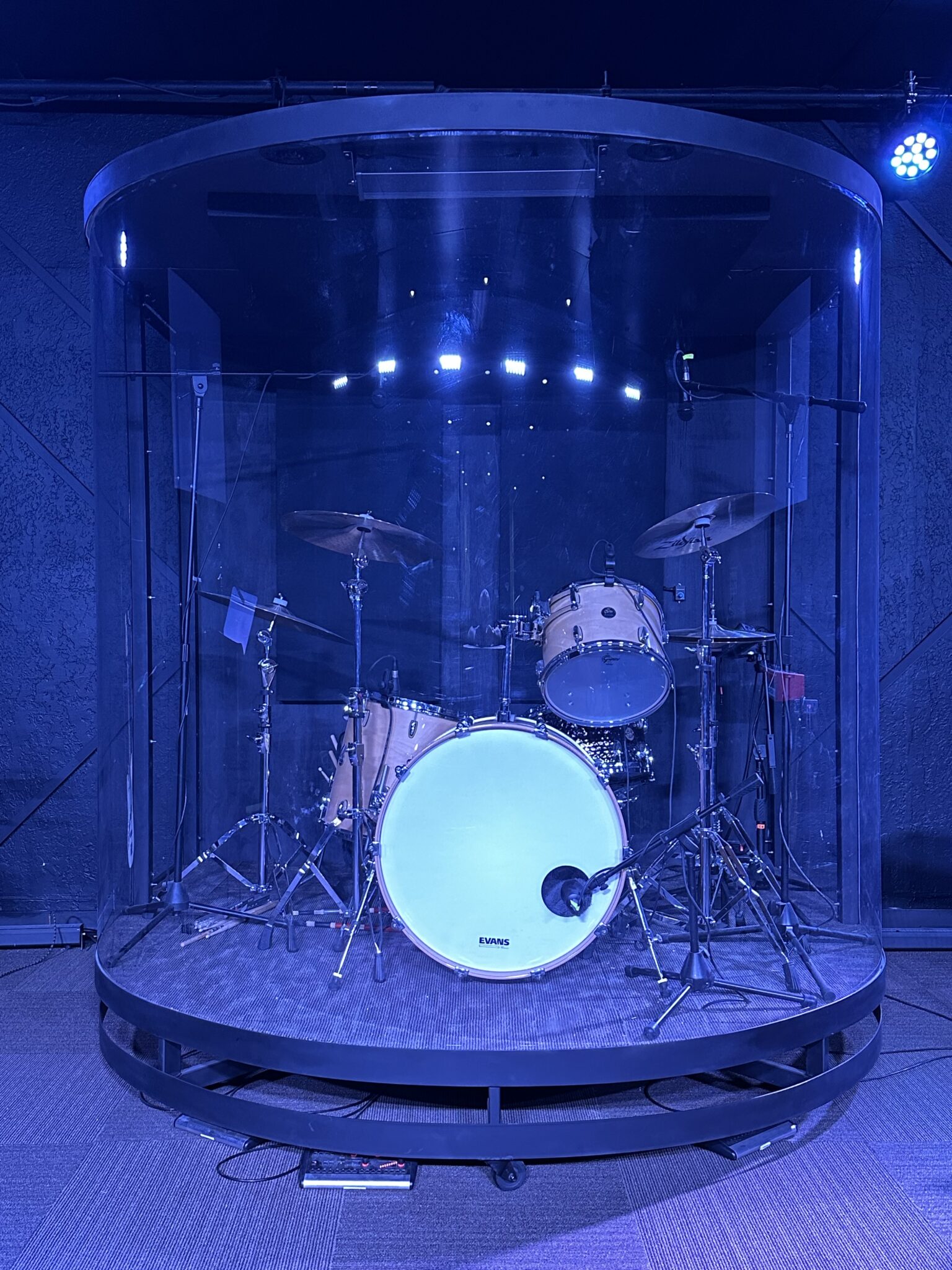 Seamless Curved Drum Enclosures & Shields | Matt's Heavy Metal