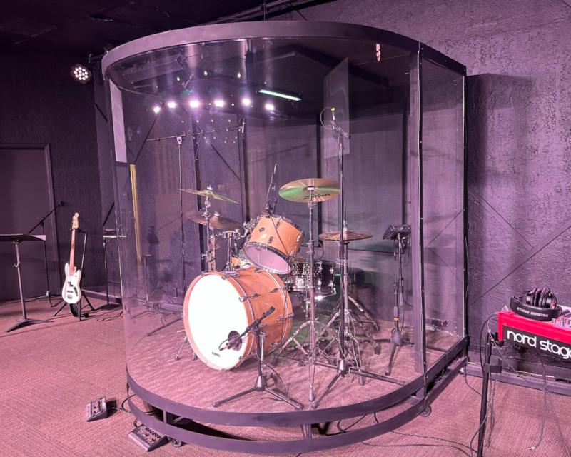 Drum Isolation Booths: Enhancing Sound Quality & Control